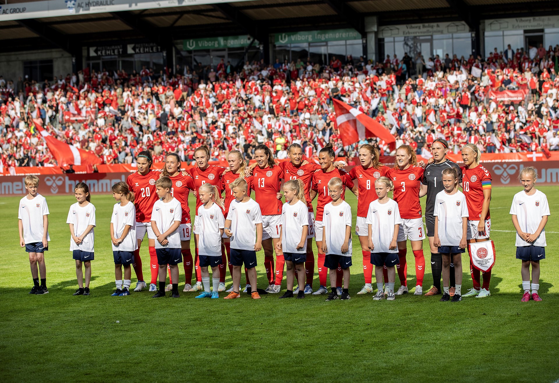 DBU - Dansk Boldspil-Union