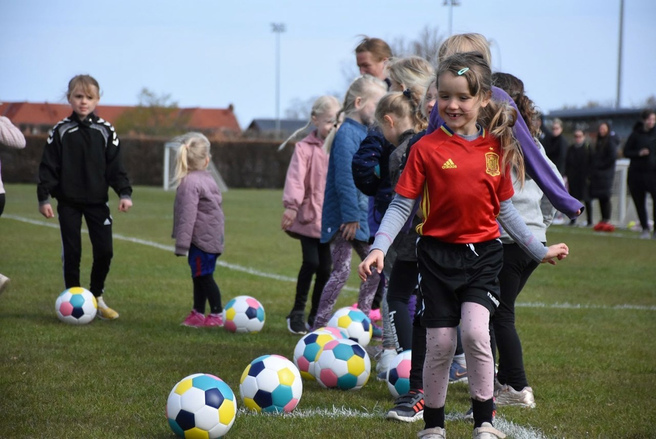 UEFA Playmakers’ eventyrlige rejse til både spillere og forældre